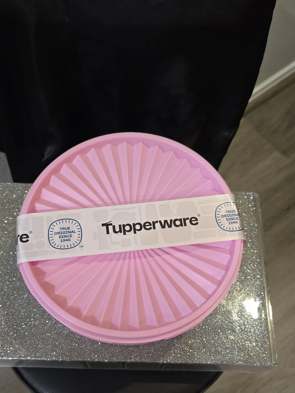 Tupperware | Kitchen | Tupperware Heritage 75c Food Storage Container ...